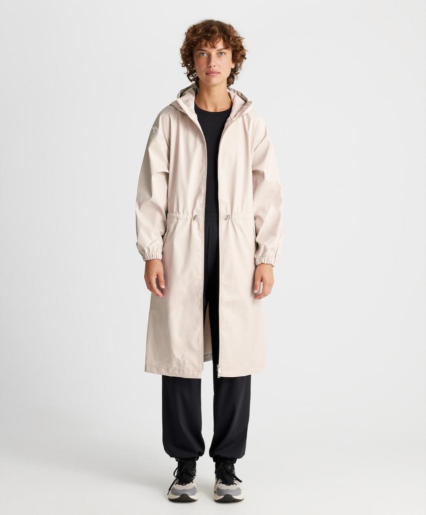 Jaqueta impermeável - Em destaque - Weekend | OYSHO Portugal