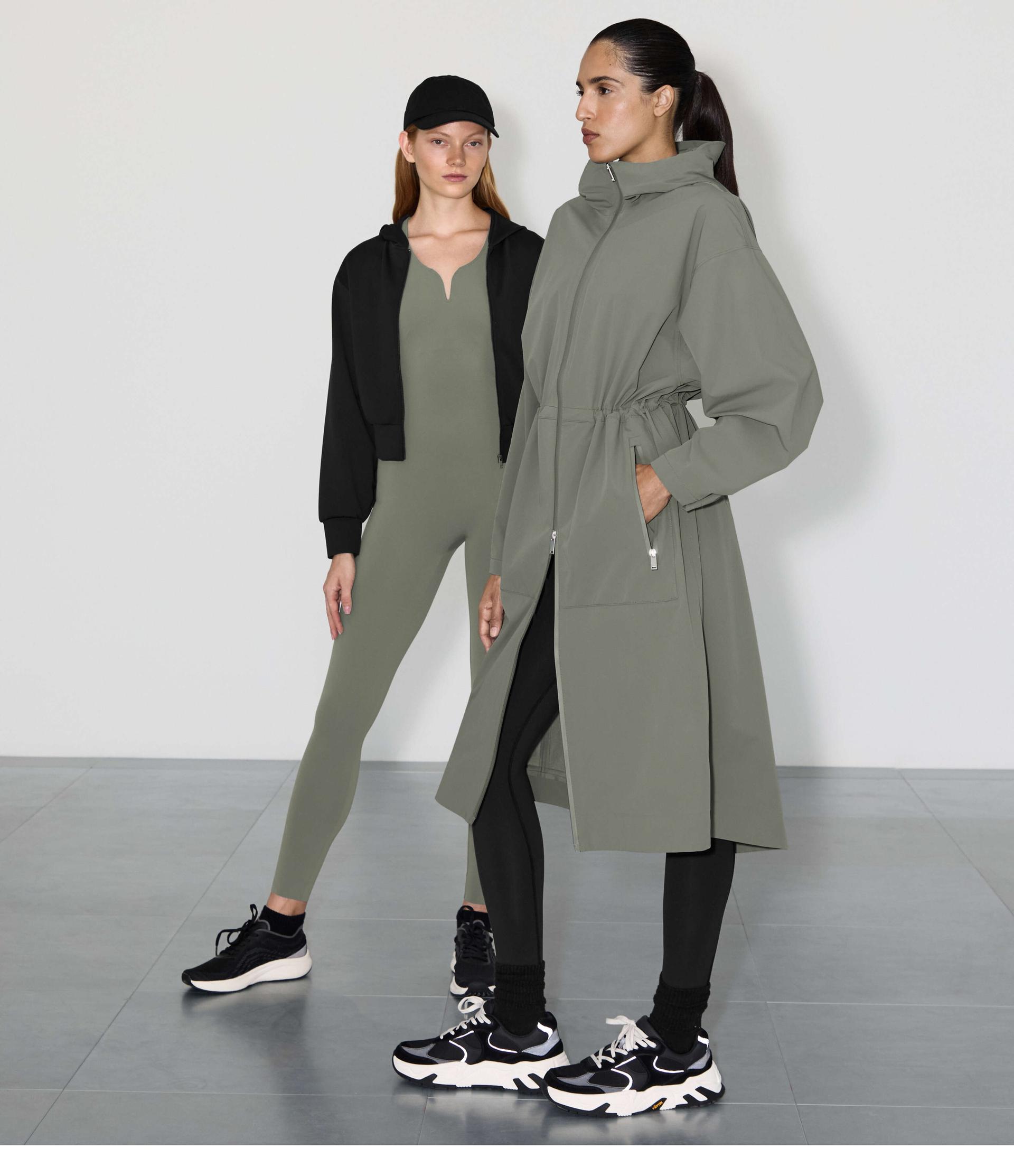 Ropa cómoda para viajar para mujer | OYSHO Colombia