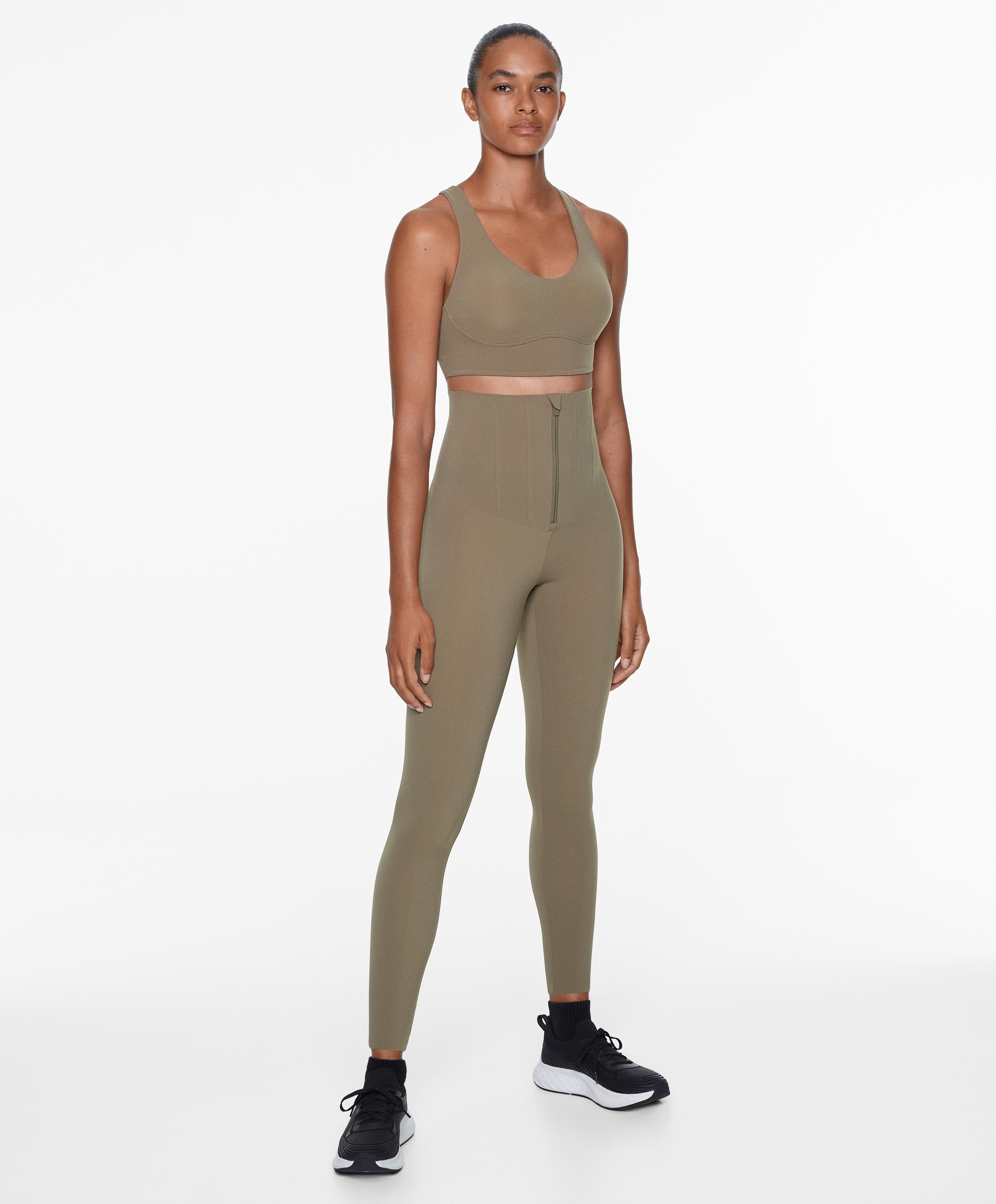 Total Look Compressive mit Reißverschluss | OYSHO Österreich