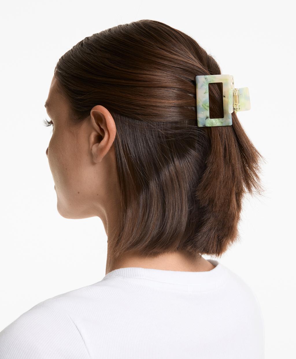 Square hair clip | OYSHO Singapore