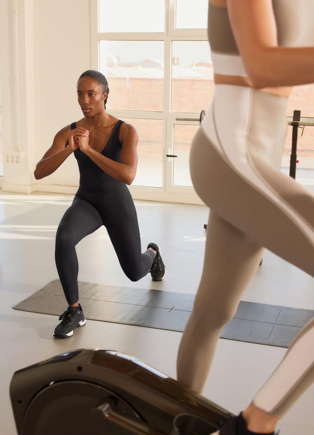 OYSHO Cyprus | Sport and Athleisure | Official Site®