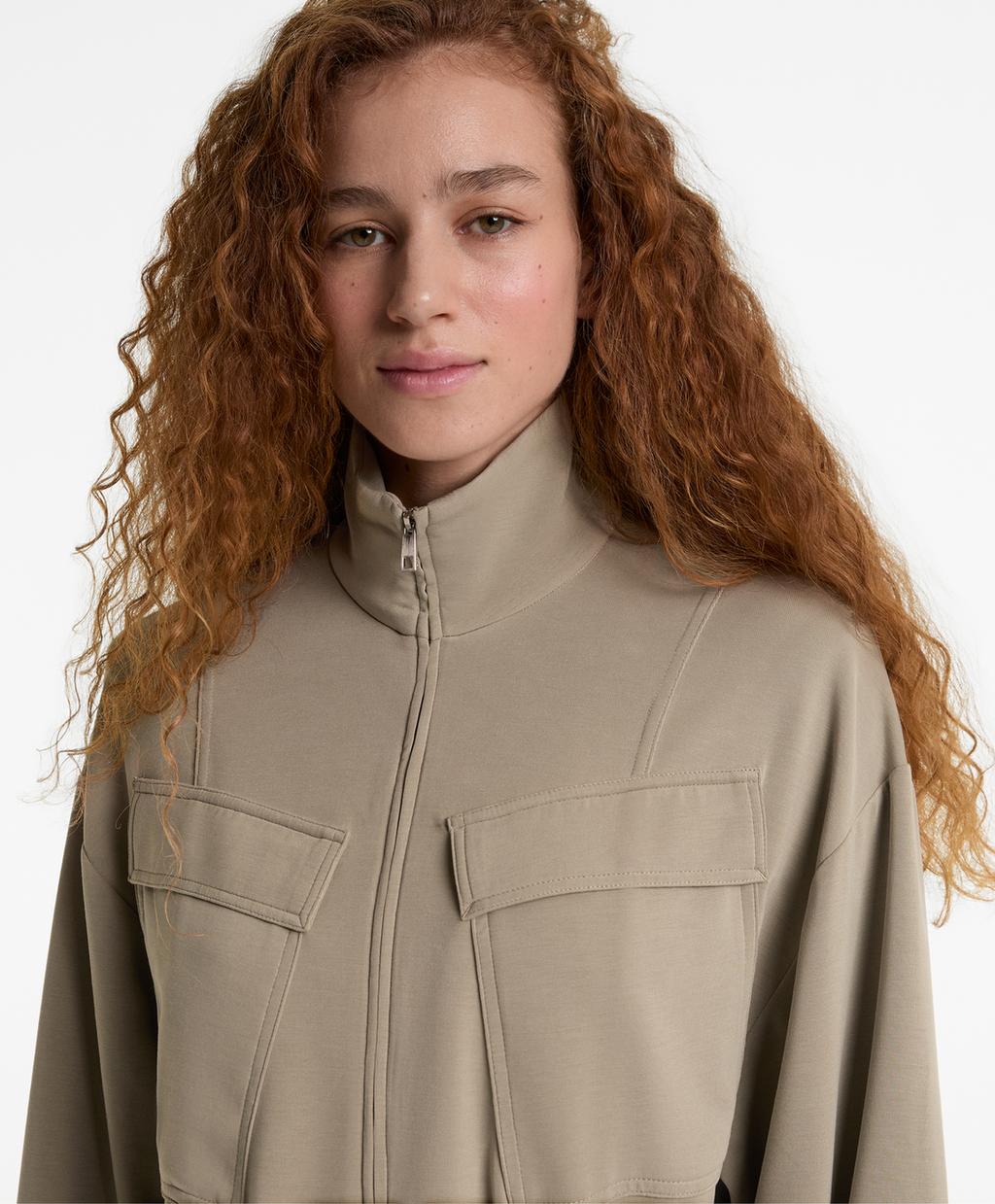 Long jacket with modal and pockets | OYSHO España