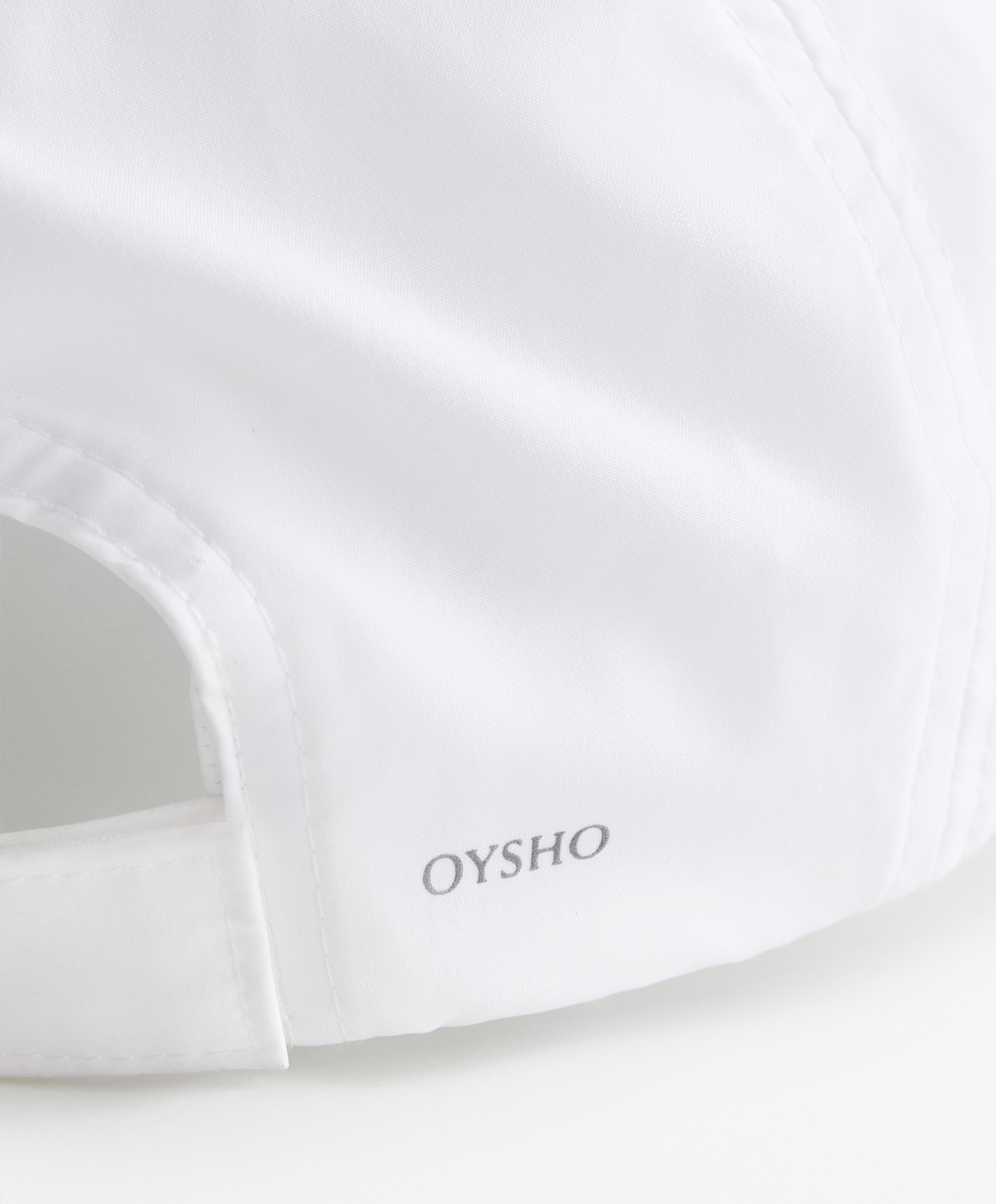 Logo sports cap | OYSHO United States