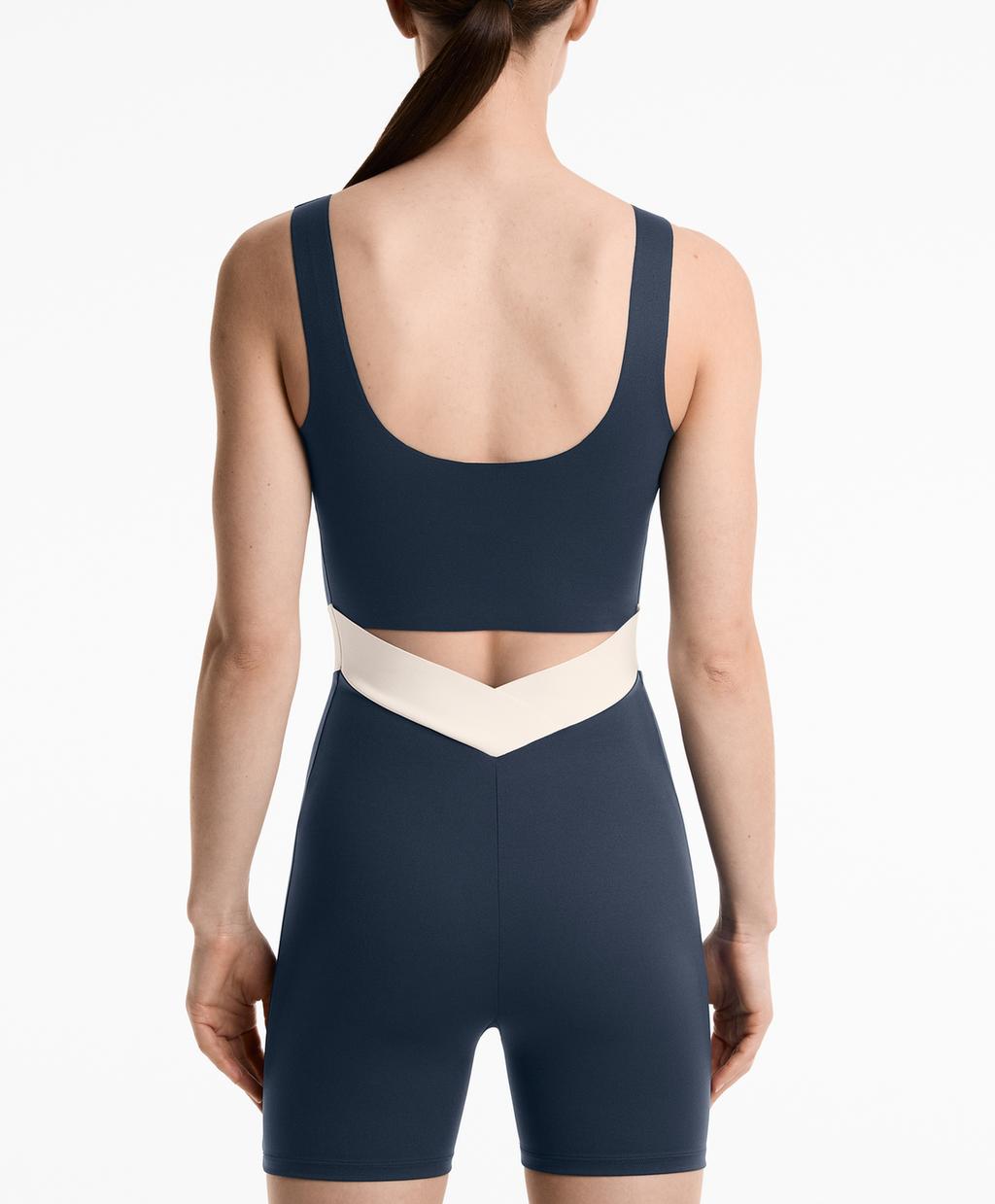 Kurzer Perfect-Adapt Overall mit V-Bund | OYSHO Österreich | Sale