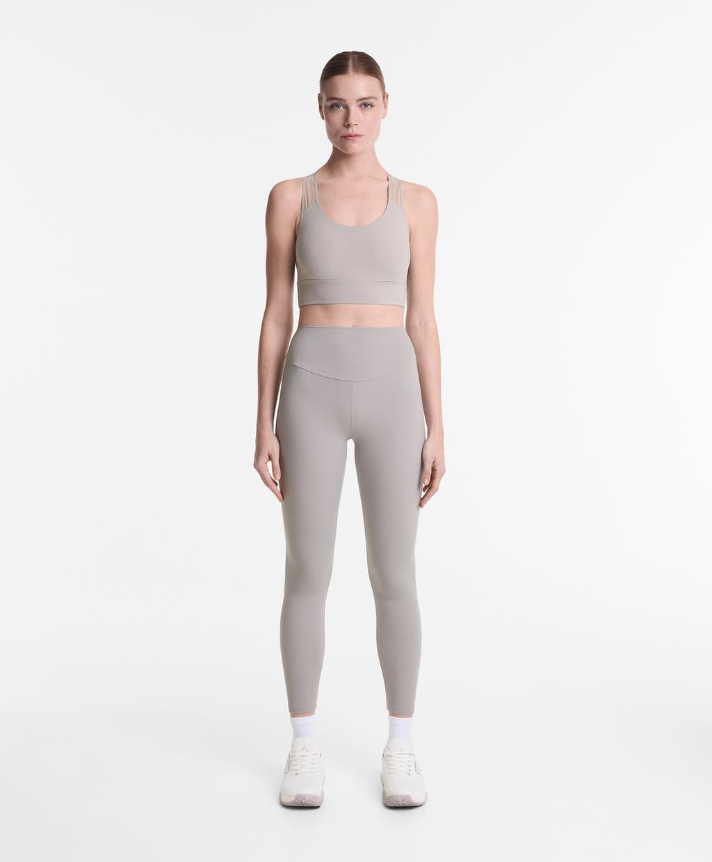 Medium-support mesh comfortlux sports bra | OYSHO United Kingdom