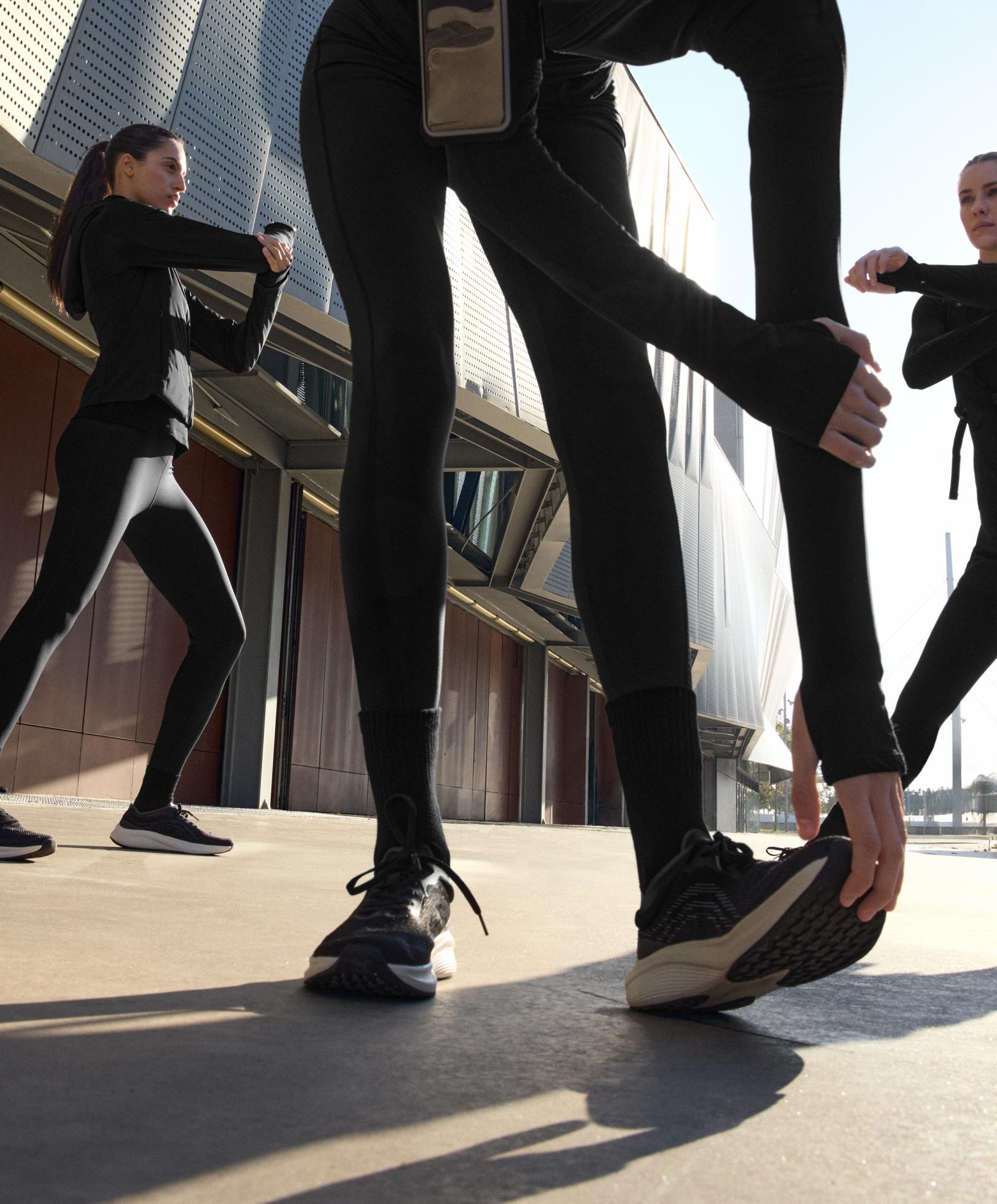 Ropa de running para mujer | OYSHO España