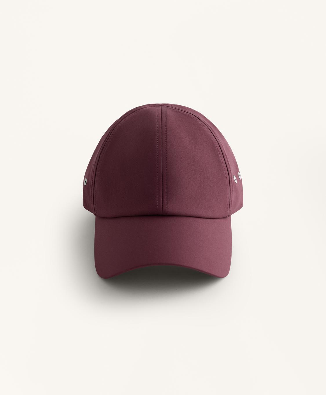 Logo sports cap | OYSHO United Kingdom