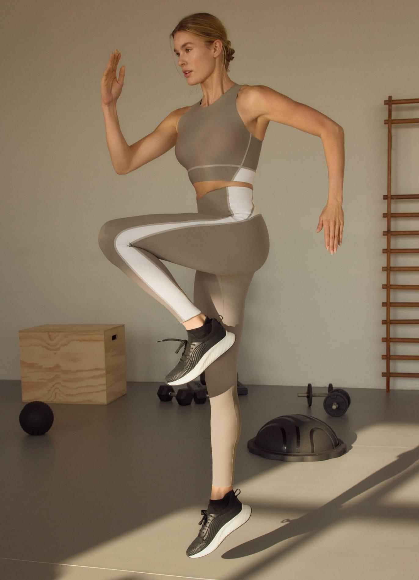 OYSHO Kuwait | Sport and Athleisure | Official Site®